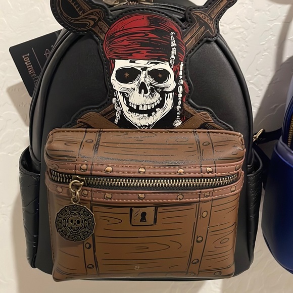 Loungefly | Bags | Loungefly Disney Pirates Of The Caribbean Mini ...